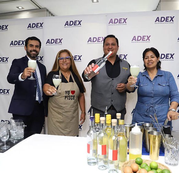 Coca-Cola lanza Topo Chico Hard Seltzer, su primera bebida con alcohol ...